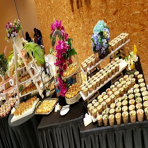 Chilli Api - Gallery